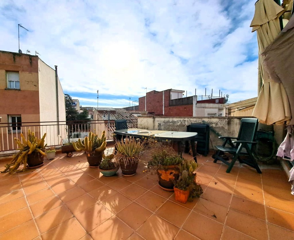 Venta, casa, Casc Antic - Olesa De Montserrat (BARCELONA) - zona centre ...